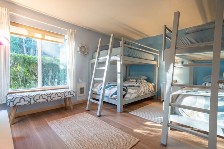 Tolovana 3 | 700ft To Beach | Family Fun | Dogs Ok - Cannon Beach, OR