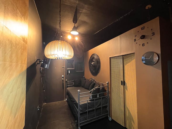 Trendy Tiny Home - San Pablo City