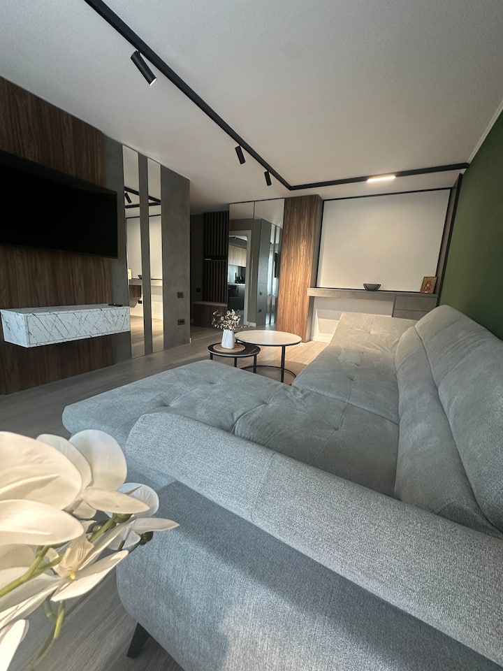 Afi Apartment Silver - Pardina