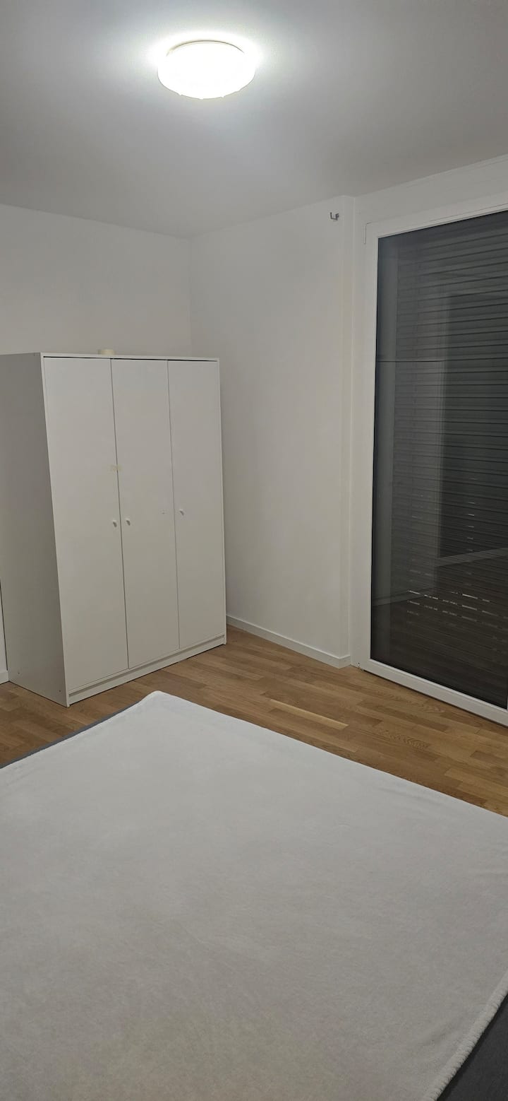 Jolie Chambre Dans Une Belle Appartement - Morges