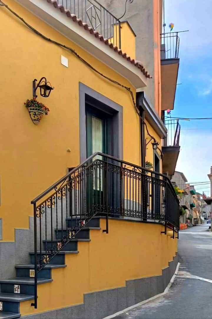 Casa Parrinello Maletto "Rosy" @Casaparrinello_ - San Teodoro