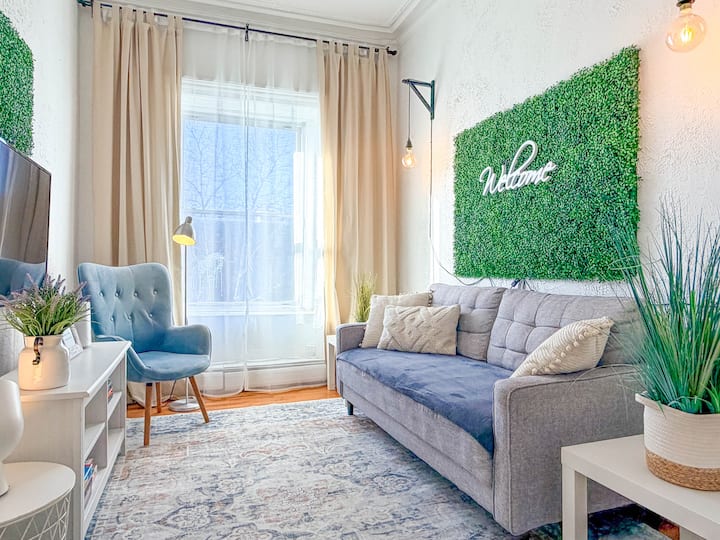 Beautiful Apt Only 1 Stop To Manhattan - Hoboken, NJ