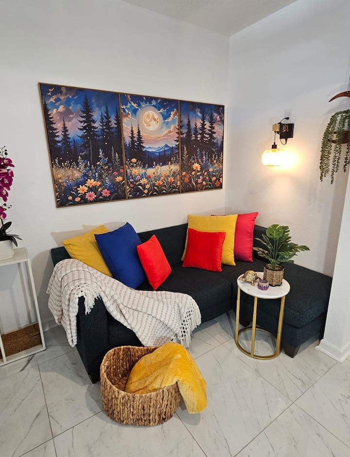 Cozy Moon House Near Legoland • Private & Quiet. - Davenport, FL