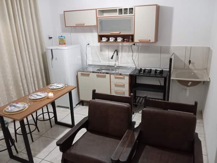 Mini Casa Confortável,segura Centralizada. 3 Hosp. - Dourados