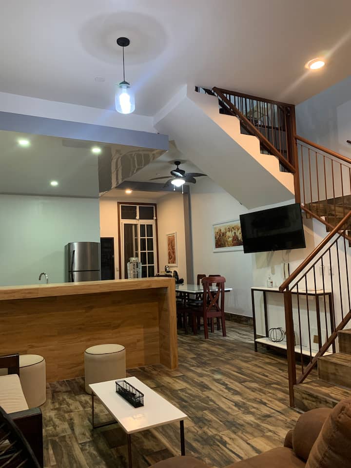 Casa G&v#1 X9 Personas - Flores