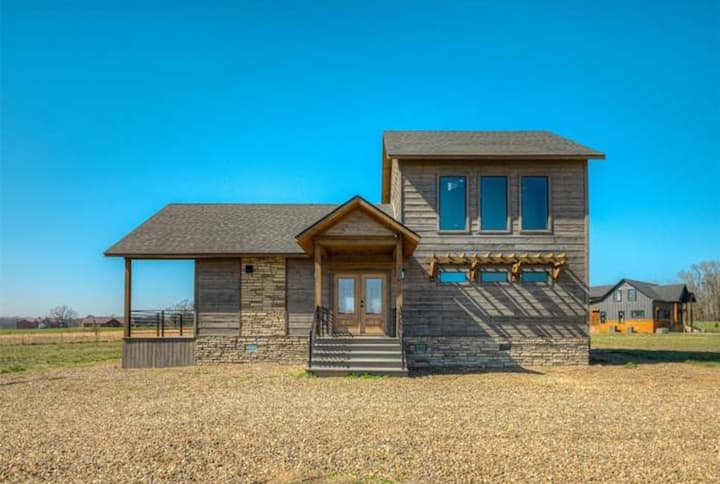 Broken Bow/hot Tub/casino/nextdoor To Crystal Lake - Broken Bow, OK