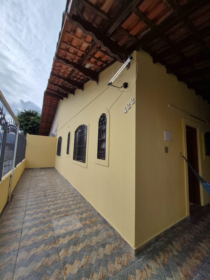 House 2 Blocks From The Beach - Praia Grande