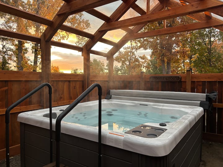 Ridgeline Retreat - Brooks Memorial State Park, Goldendale