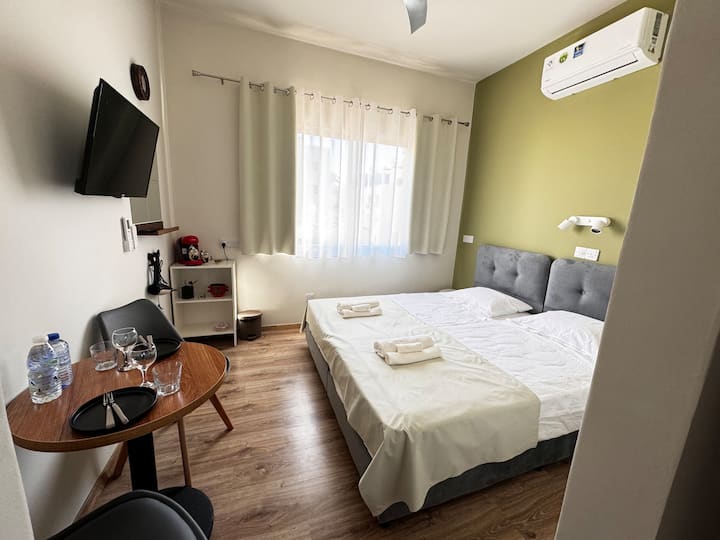 Smart Comfort Roomn7/ Center+beach 250m - Limassol