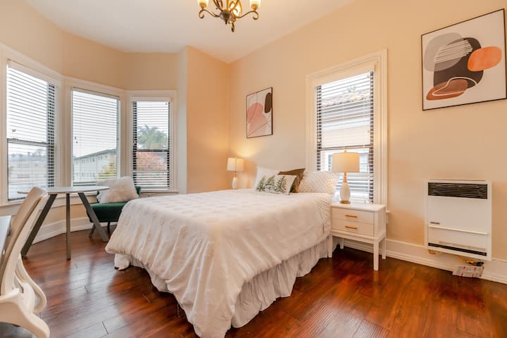 Unit 4 In San Jose Downtown - San Jose, CA