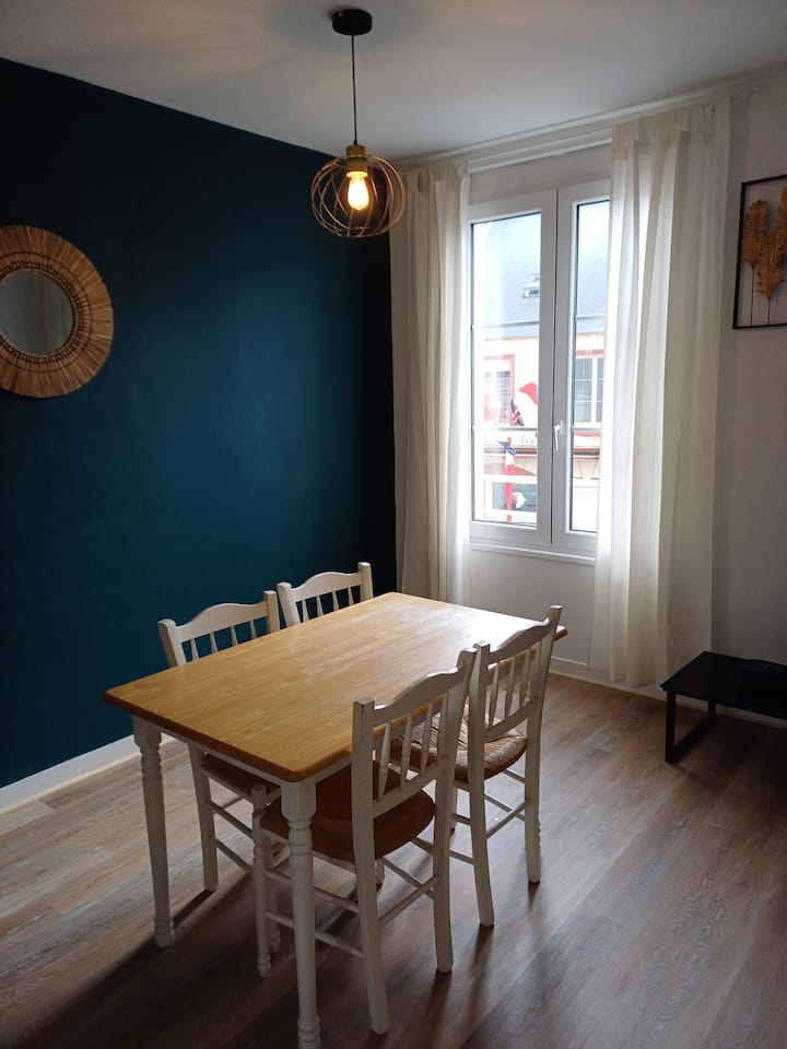 Appartement Cosy Au Pied Du Château - Doville