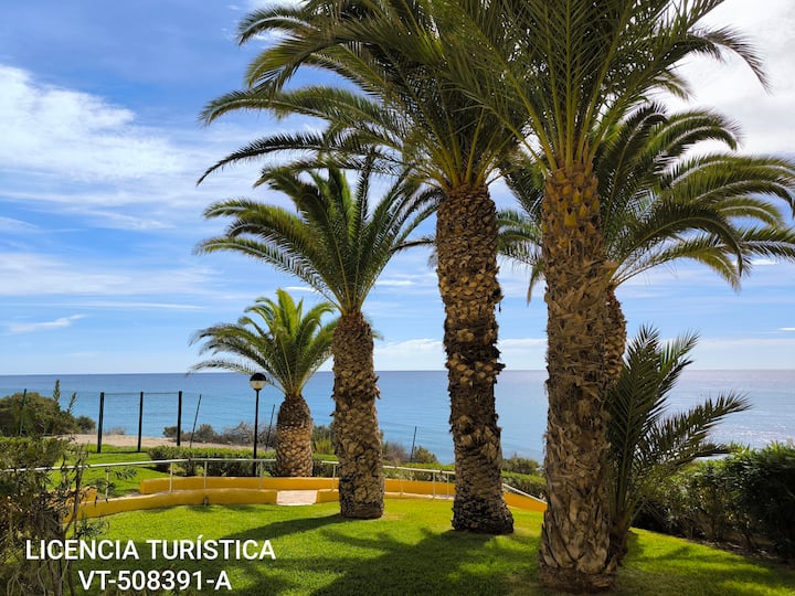 Bungalow A Pie De Playa En El Campello, Alicante - Busot
