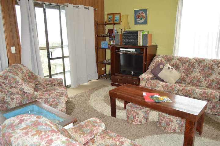 Seventies Sea Stay - Timbertown, Wauchope