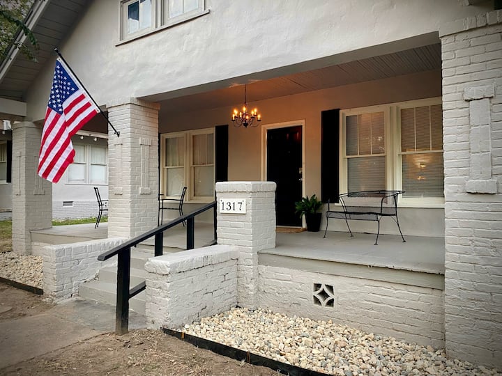 Bungalow 17 - Texarkana, AR