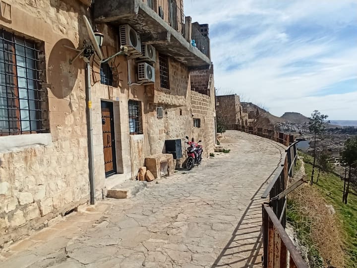 Kubbe Taş Ev - Mardin