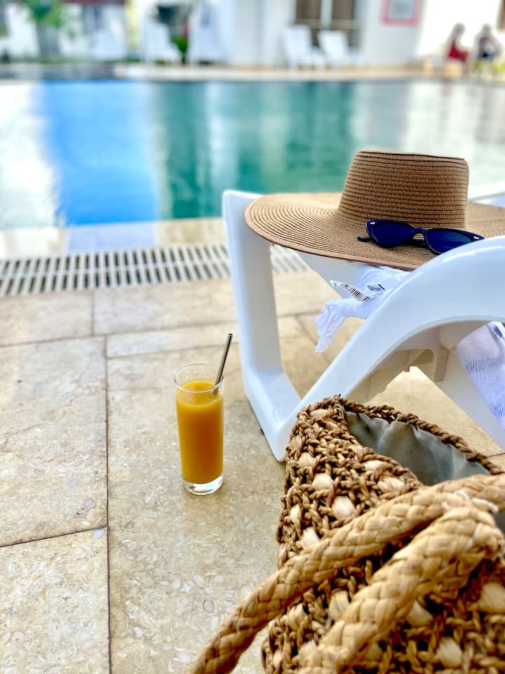 Kaja Stays | Oyster 2br Beachside With Pool & Gym - Mombasa