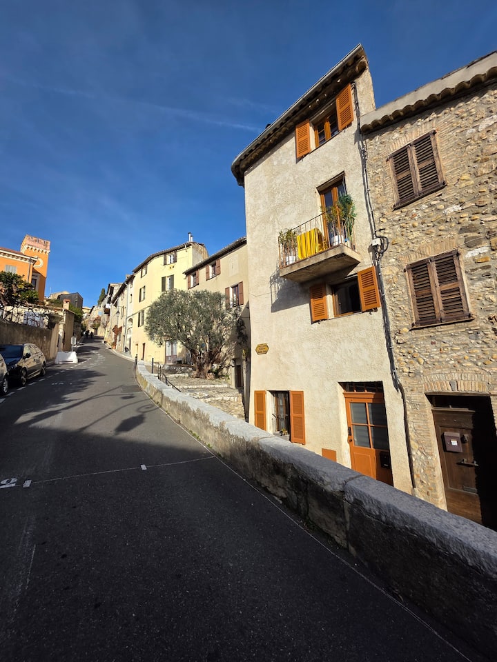 Atypique Studio Cosy En Bas Du Village Médiéval. - Vence