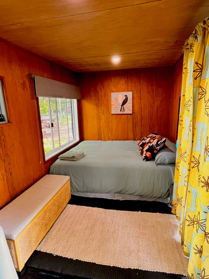 Peaceful Eco-cabin / Tiny-home - Coffs Harbour, Australia