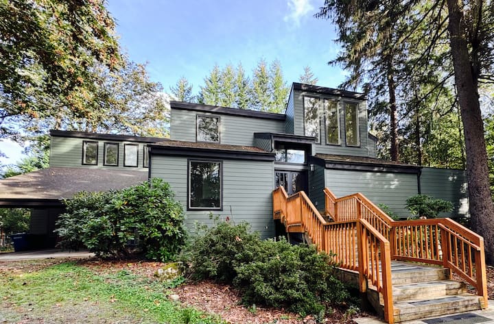 Walk To Downtown, 15min To Snow, Kid Friendly - North Bend, WA