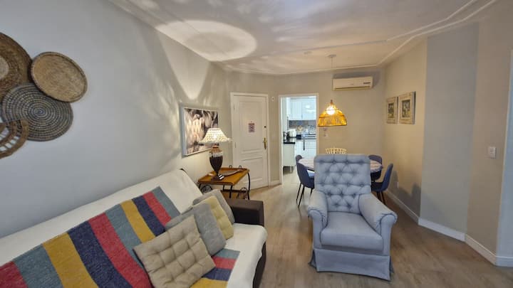 Apto 3 Quartos, Churrasqueira, 350 Metros Do Mar - Balneário Camboriú