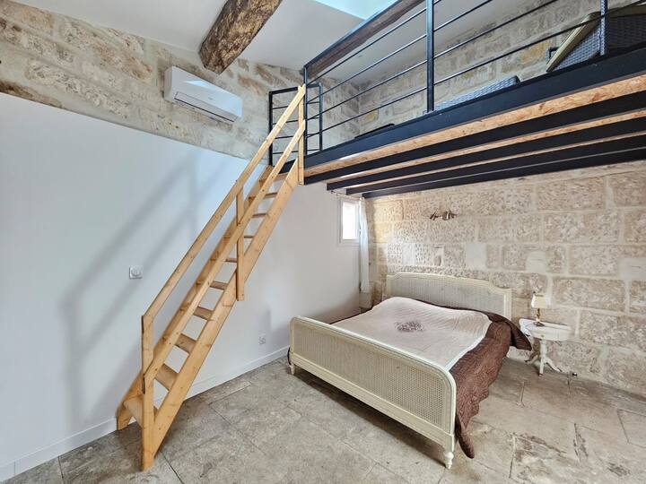 Maison De Village Cosy Rénovée Confort Et Moderne - Saint-Laurent-d'Aigouze