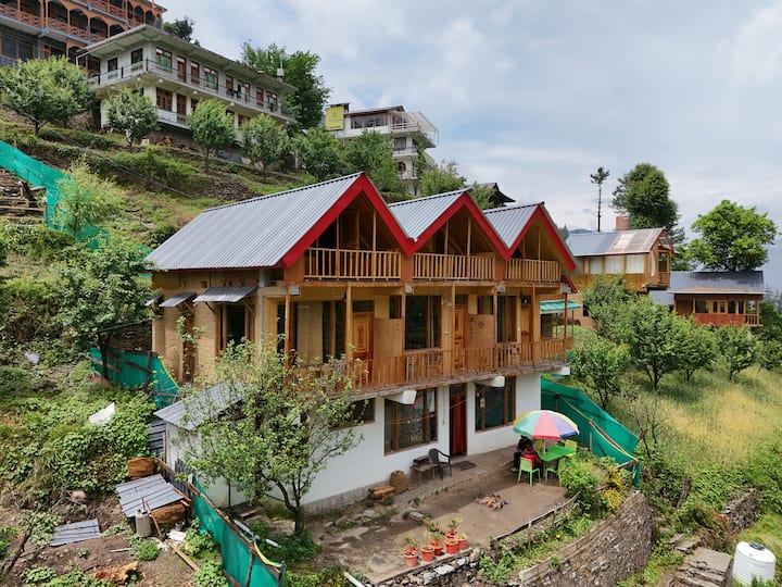 Wooden Cabins (Entire) Near Jibhi Waterfall - Jibhi