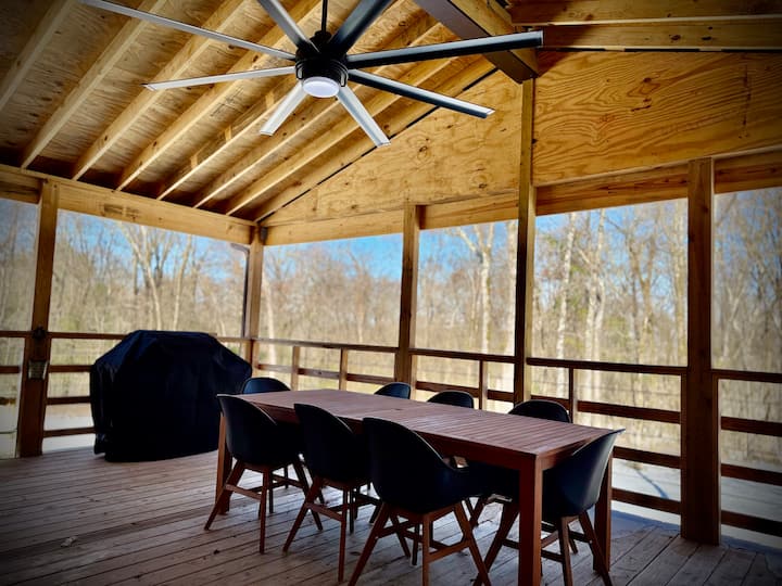 Book A Relaxing Getaway At Stay At Degray! - Arkadelphia, AR