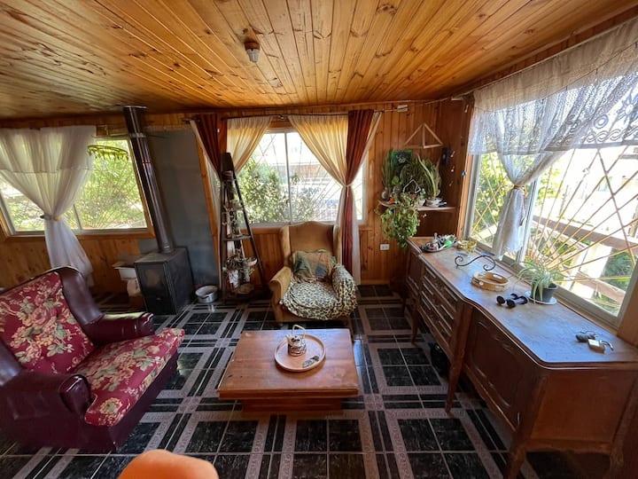 Habitación En Casa Artística Y Crianza - Pichilemu