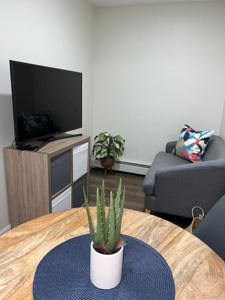 Cozy Private 1br Suite With Own Entrance - New York City