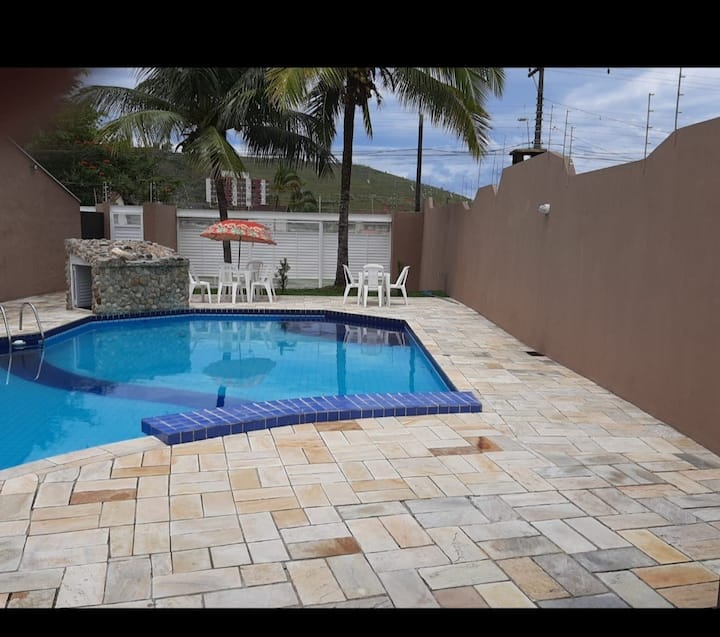 Casa Com Piscina Na Martim De Sá - Caraguatatuba