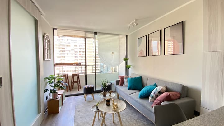 Lindo Dpto Centro De Santiago 1d + Estacionamiento - Santiago