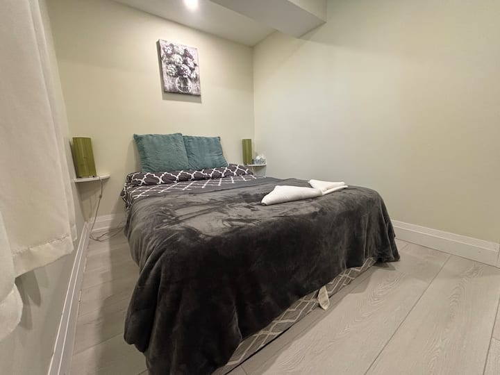 Cozy Bright Basement Suite [No Cleaning Fee] - ナイアガラオンザレイク