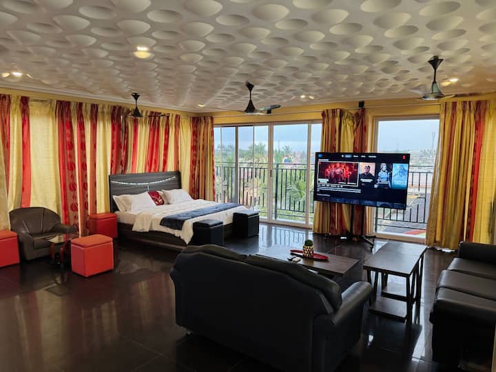 Luxurious Penthouse |Gated |15 Min Airport Spintex - Ghana