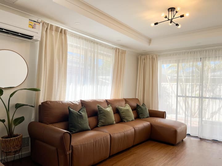 Cityside Retreat Carlisle 3br-2 Baths House - Perth