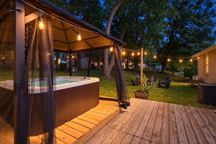 Blue Springs Escape 3br Hot Tub Game Room Firepit - Paradise Park, Lee's Summit