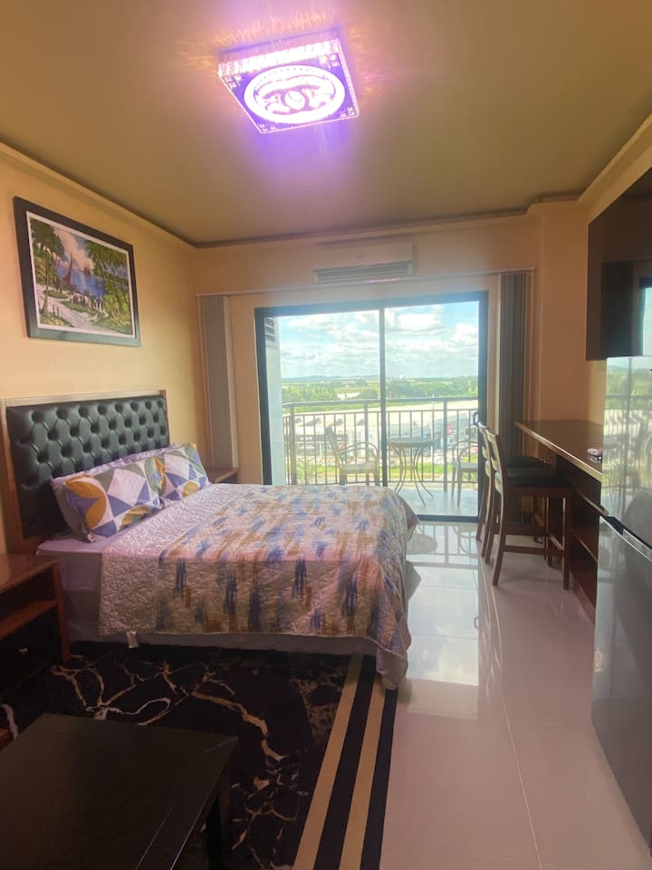 Horizon Tower 808/ Tasha&thalie Staycations - Angeles