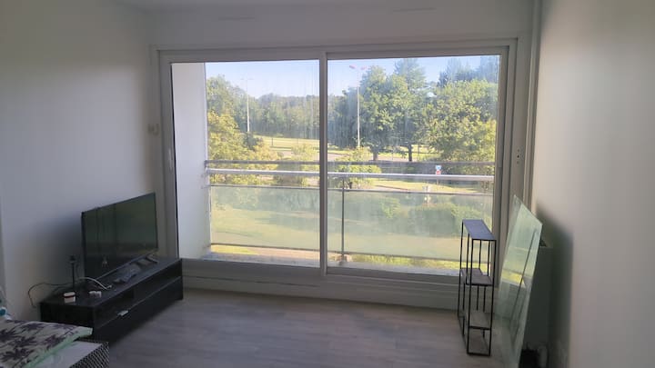 Appartement F2 Proche Tramway - Arnage