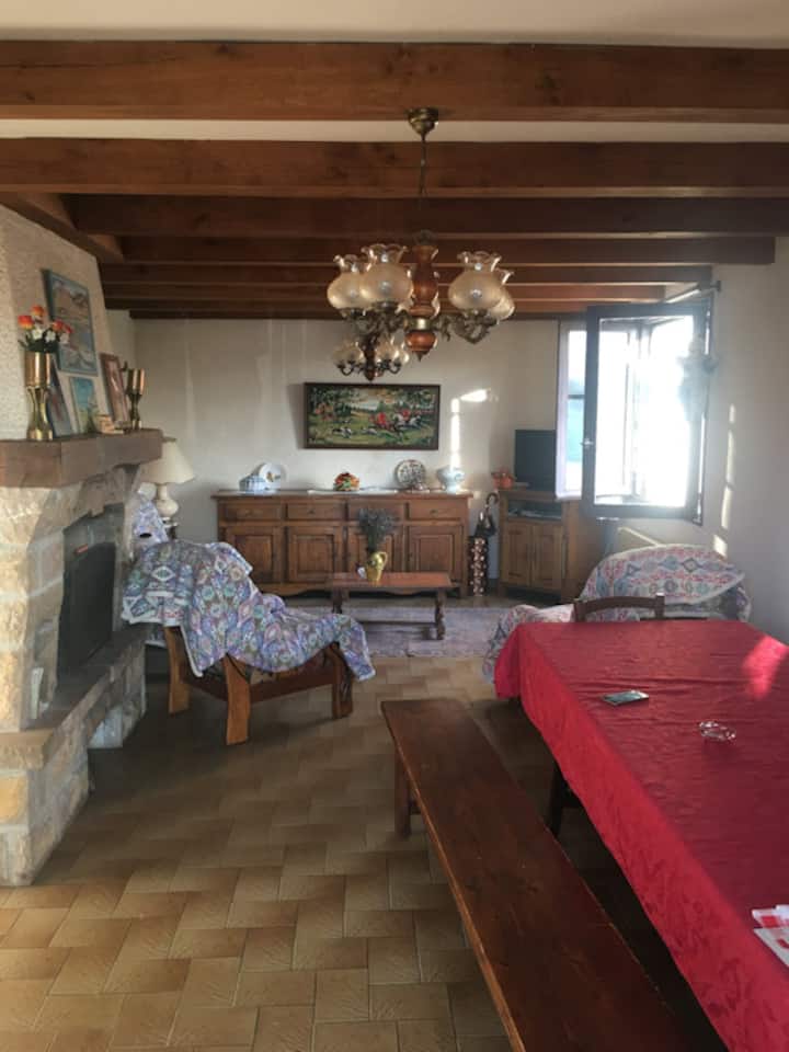Maison à La Campagne - Salles-Curan