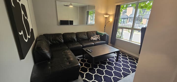1 Bedroom - Hamilton