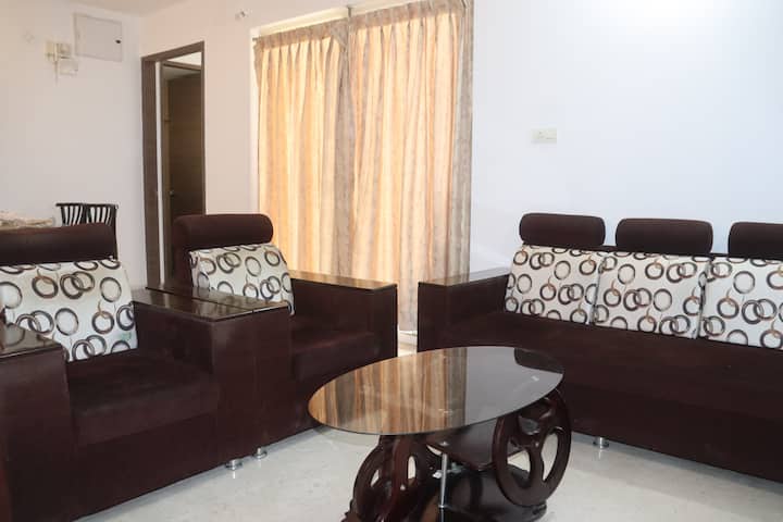2bhk Next To Wtc & Eon Kharadi - Pune