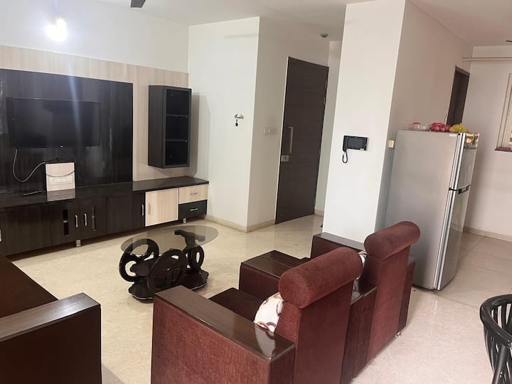2bhk Next To Wtc & Eon Kharadi - Pune