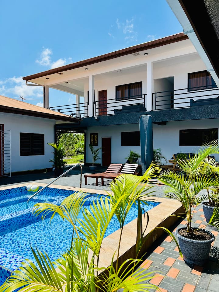 Meerzorg Oasis Studio 2 - Paramaribo