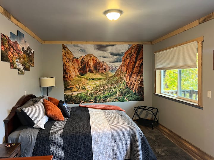 Insta-worthy Hot Tub Bryce/zion Canyon Cabin - Fremont Indian State Park and Museum, Sevier