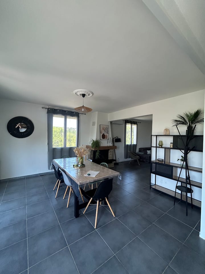 Maison 105m2 Au Calme, Jardin,clim, Wi-fi - Aubenas