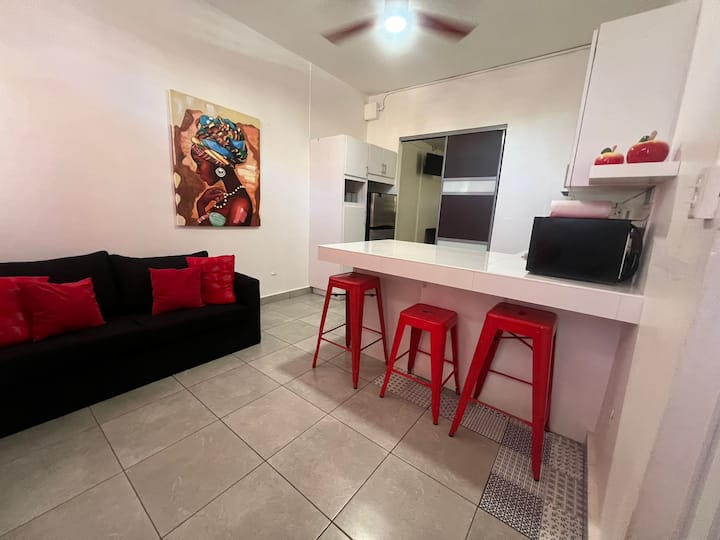 Pomarrosa Front City Apt (No Parking) - Puerto Rico