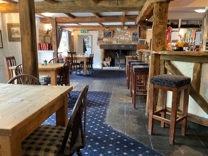 17th Century Inn Cotswolds - Forest of Dean