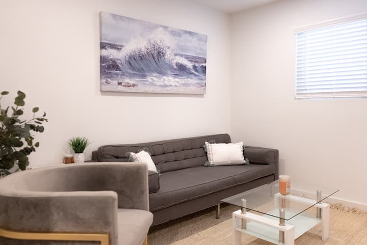 Newly Renovated Property In South Lamar - Austin, TX