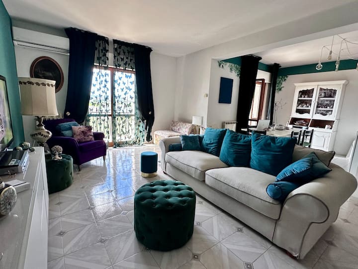 Seb's Flat Home Of The Sun & Colors - Floridia