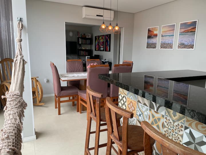 Casa A 4 Quadras Do Mar. - Balneário Camboriú