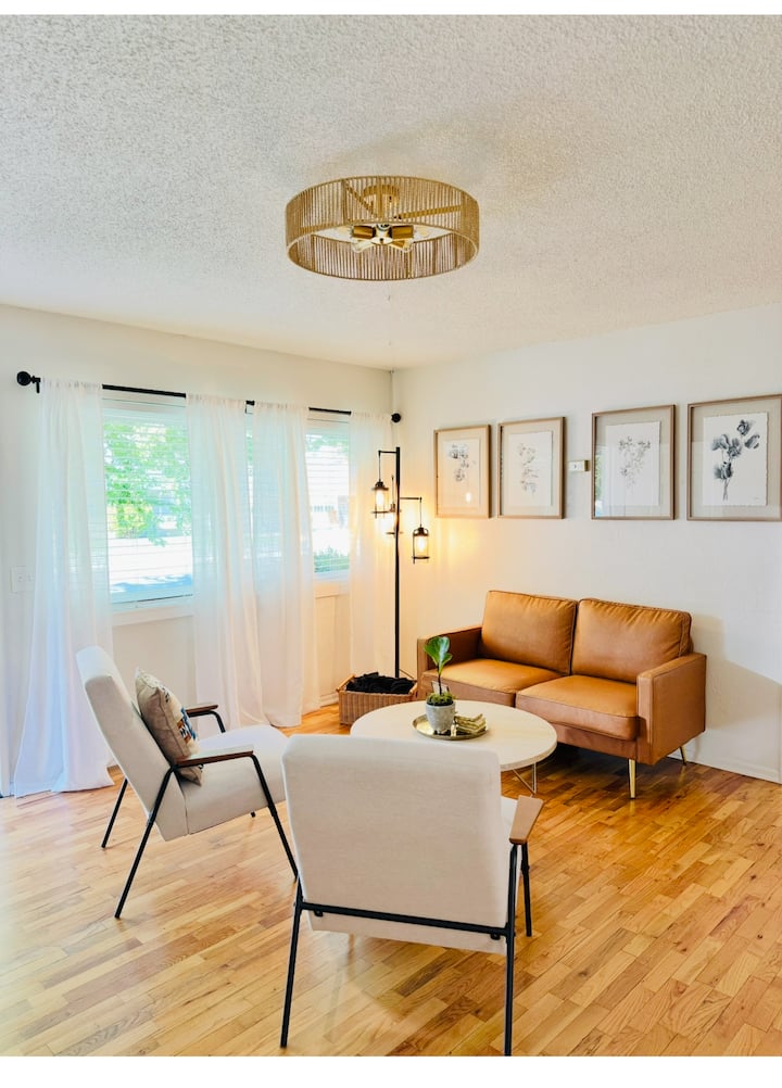 Charming Four - Phoenix, OR